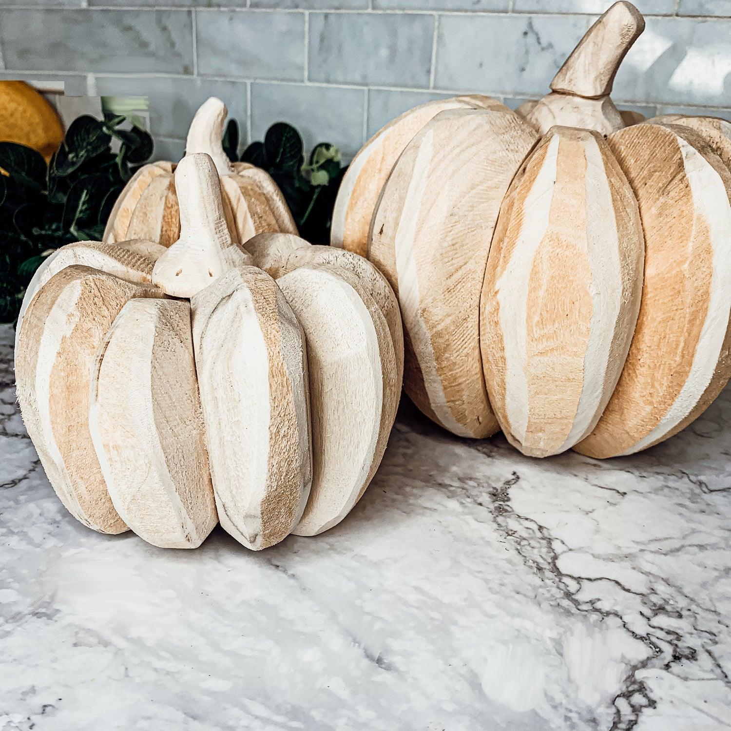 Wooden Pumpkin Trio Set, Handmade Wood Pumpkin Decor – Gia Roma
